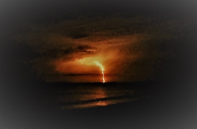 Haiku Poems About Lightning | Shelly Lighting